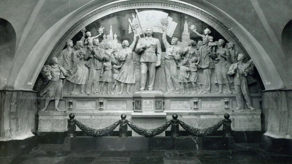 Stalin monument reveals Putin’s evil heart - The Punching Bag Post