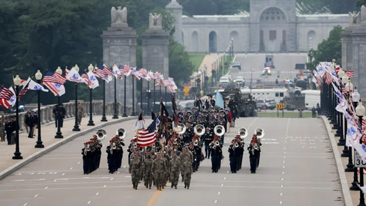 Horist: I love a parade - The Punching Bag Post